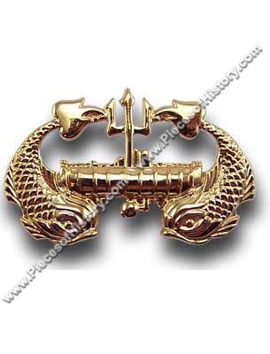 Military Decorations :: Navy Decorations :: Navy Breast Badges :: Deep ...