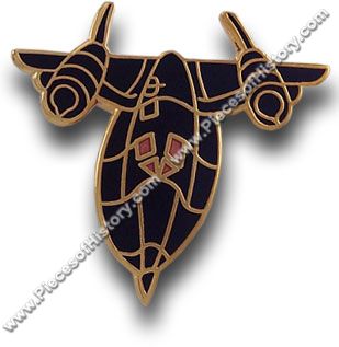 Military Hat Pins :: Miscellaneous Military Hat Pins :: SR-71 Blackbird ...