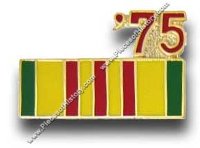 Military Hat Pins :: Vietnam War Hat Pins :: Vietnam Service '75 Lapel Pin